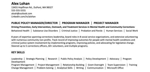 How to Write a Federal Resume for 2025 (Tips + Examples)